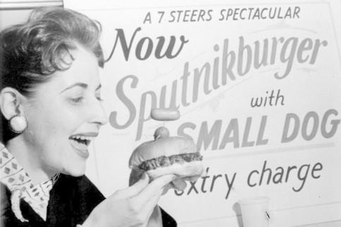 SPACE AGE ARCHAEOLOGY: Consuming the Space Age: the cuisine of Sputnik