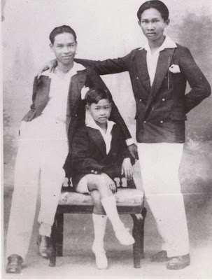 KI Media: General Lon Nol's Photo Album