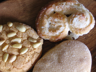 Just Pink Fluff: Dianda's Pignoles