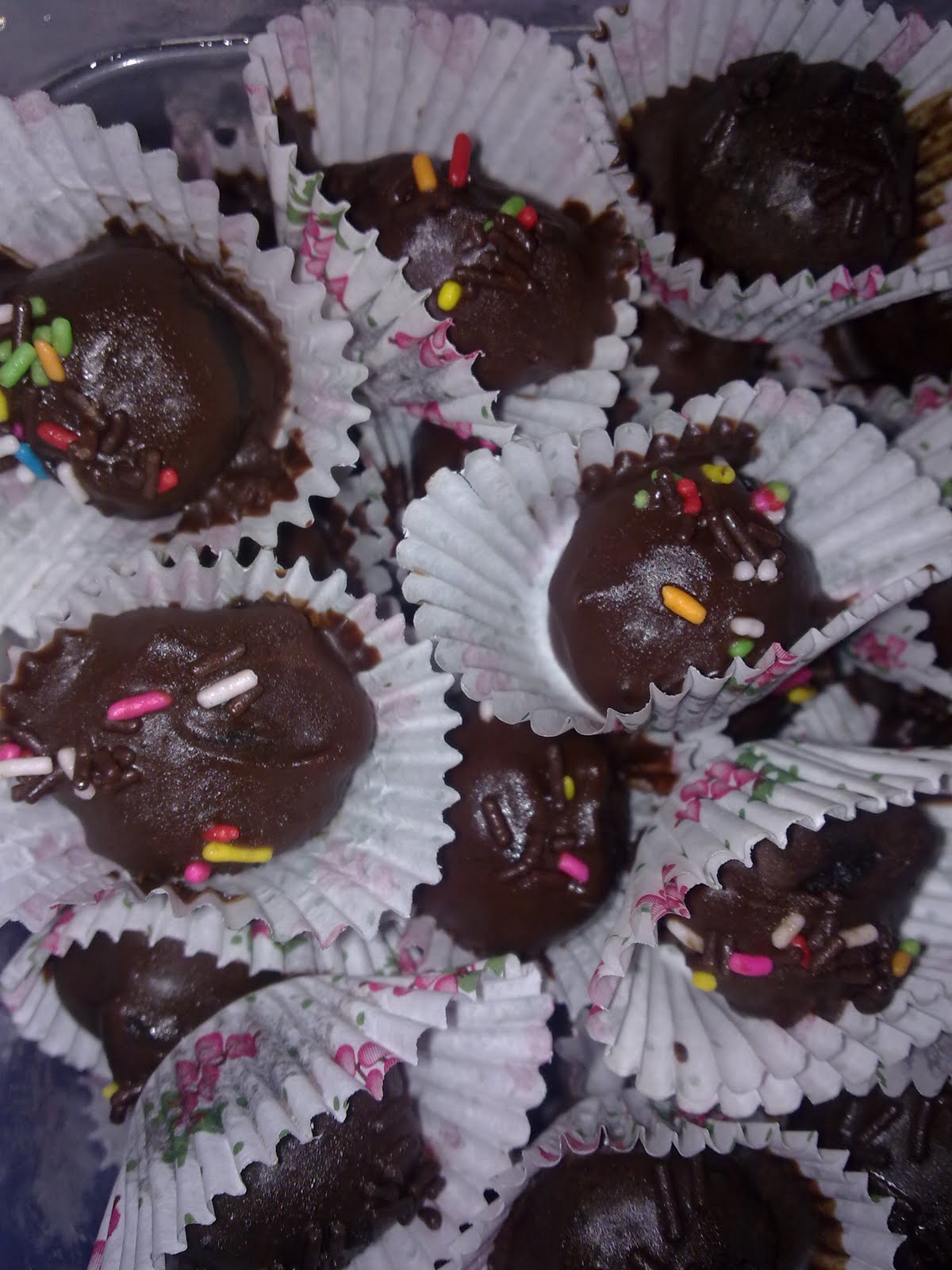 Cahaya Aina: Resepi Coklat Truffles