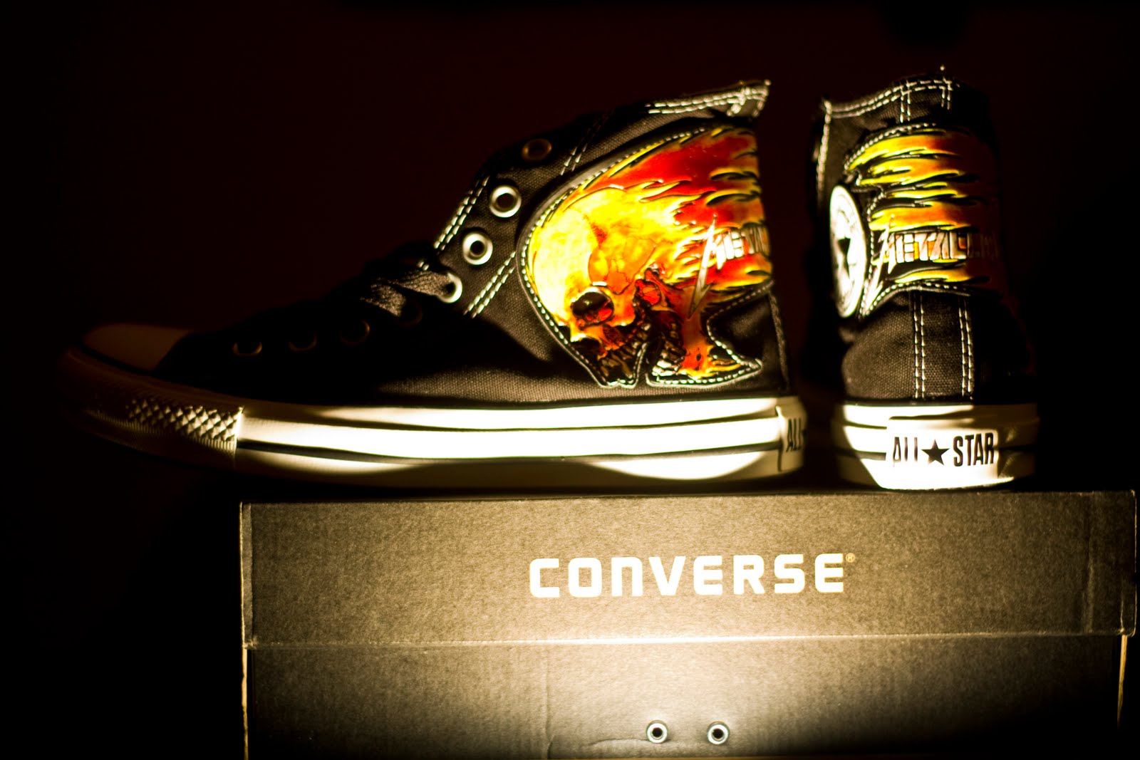 Arthur Loh: Metallica Edition Converse