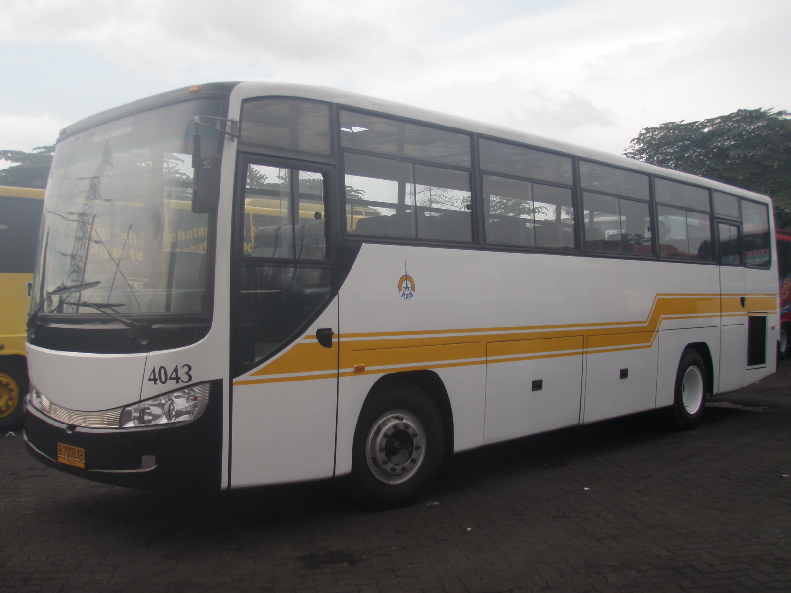 PERUM "Pengangkutan Penumpang Djakarta" (PERUM PPD): Tampilan Baru Bus ...