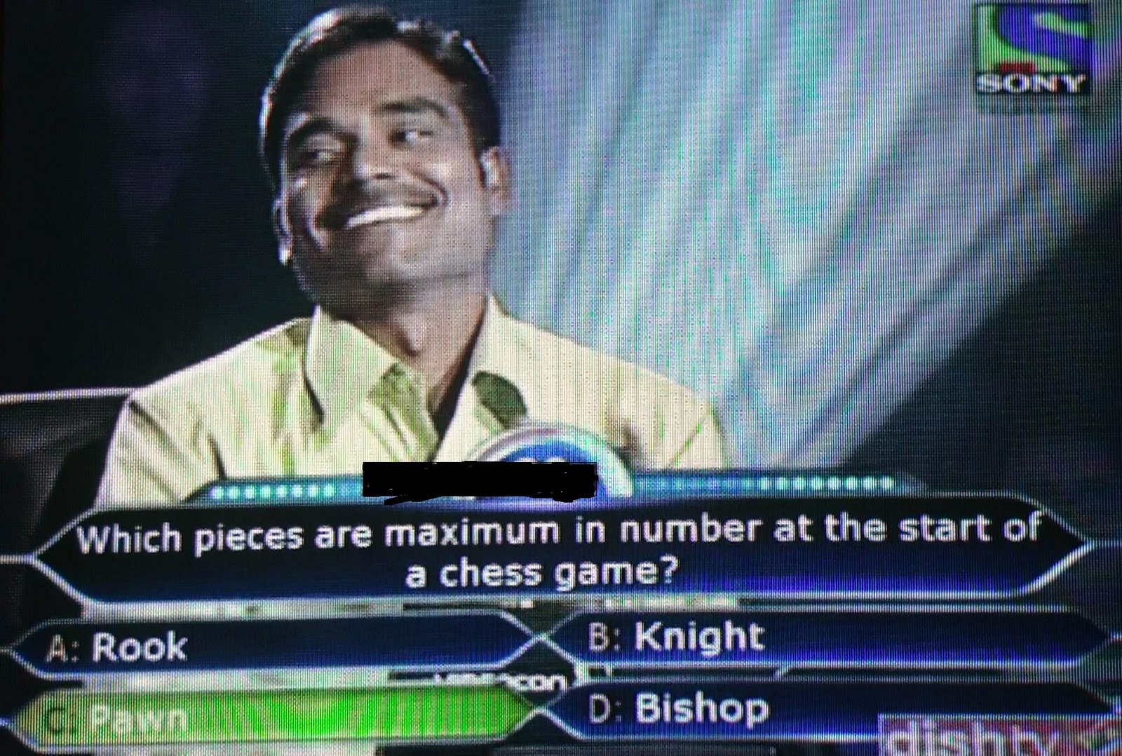 KAUN BANEGA CARODPATI 4: KBC 4 Episode 1
