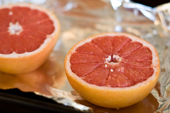 Sweet Savory Planet: Broiled Grapefruit