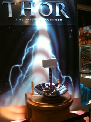 T i e r r a F r e a k: Los Displays en Thor y el Capi America - San ...