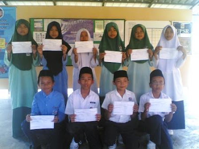 Inspirasi Aspirasidiri: Sekitar Pengumuman UPSR 2007 SK FELDA Ulu Penggeli