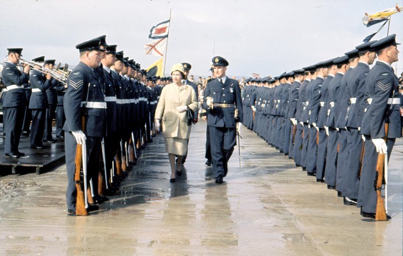 A History of RAF Saxa Vord: Queen Visits RAF Saxa Vord & Unst - 1960 ...
