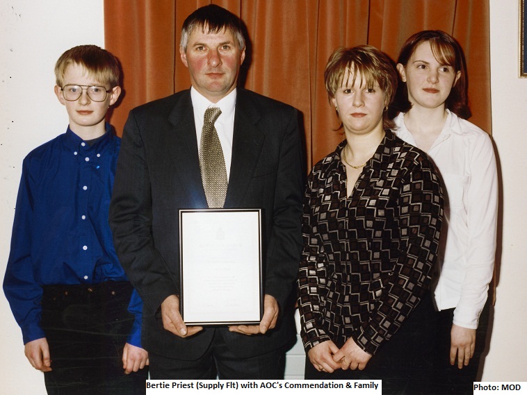 A History of RAF Saxa Vord: AOSNI May 1998