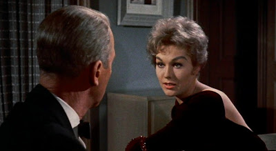 Somebody Stole My Thunder: Kim Novak and Pyewacket Put a Spell on James ...