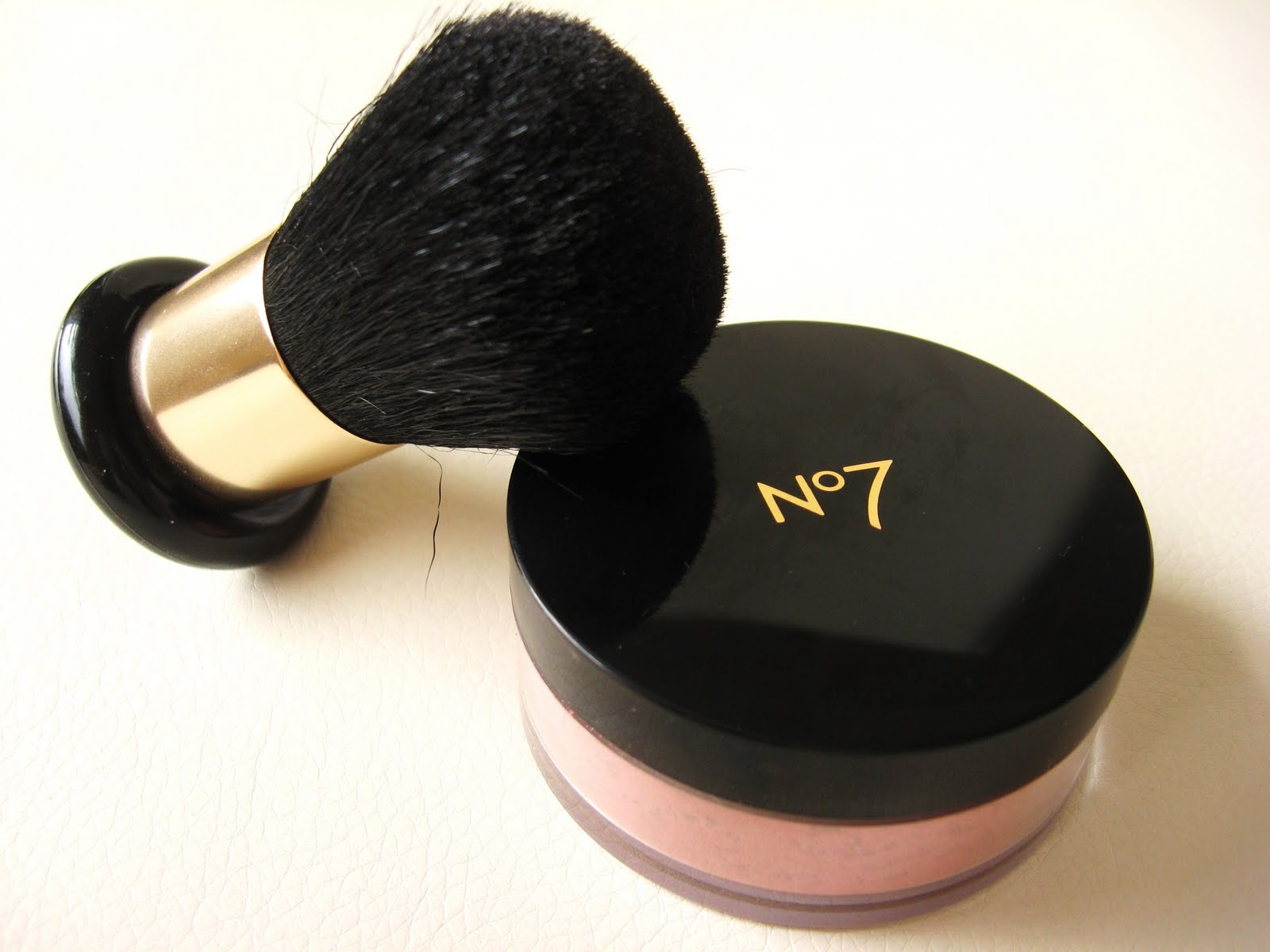 Beautiful Blushers from No7 | Makeup Savvy - makeup and beauty blog