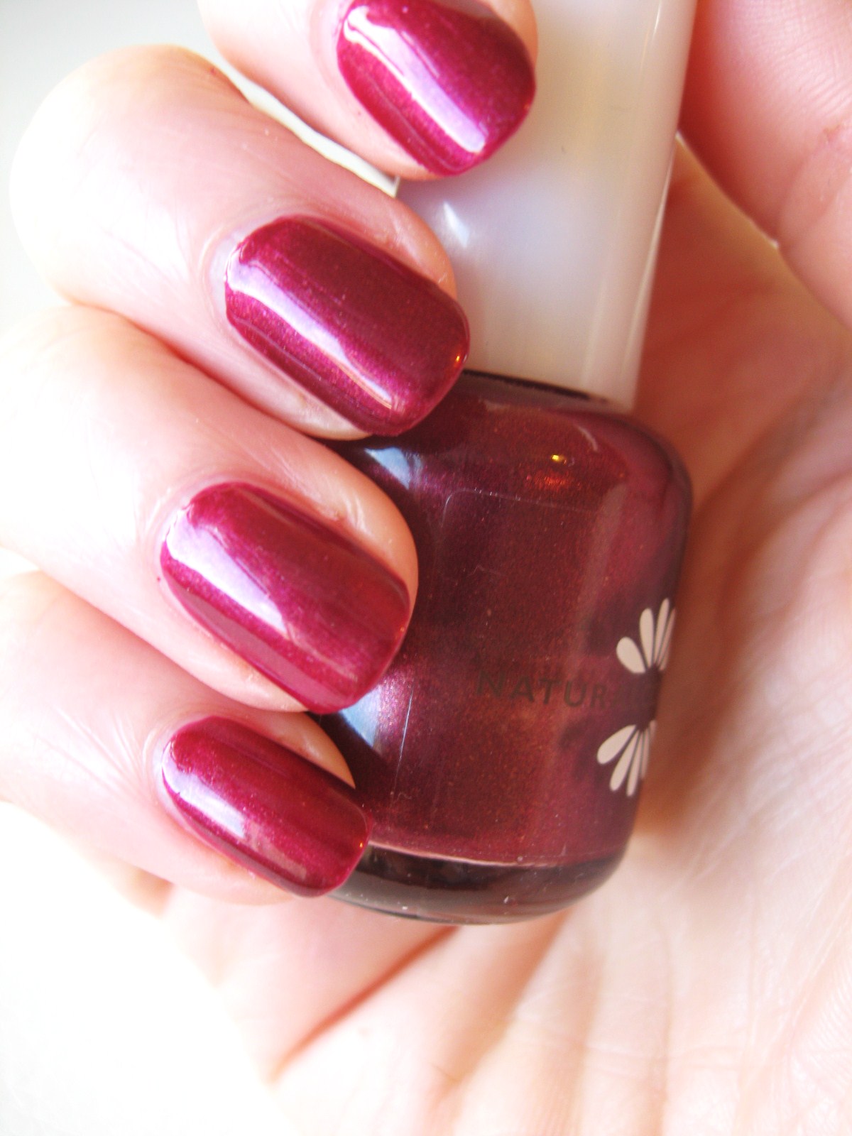 Layering Nail Polish | Makeup Savvy - makeup and beauty blog