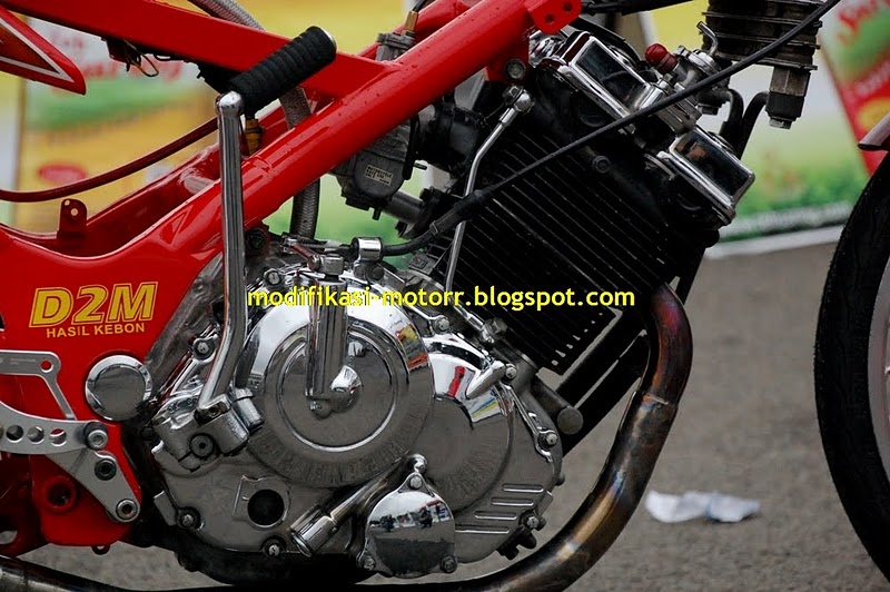 suzuki satria 150 drag race pics 4 Data Spesifikasi ~ RACING MODIFICATIONS