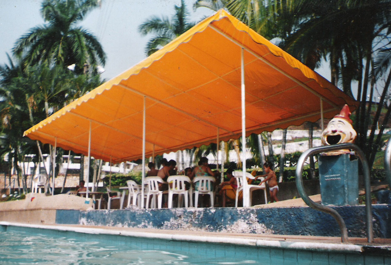 CARPAS Y CUBRIMIENTOS C&C LTDA