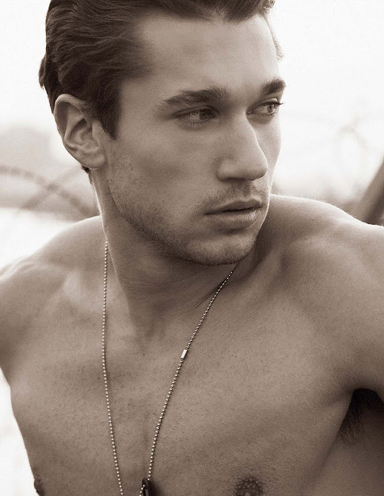 Male Beauty: Defined by Joseph Sinclair