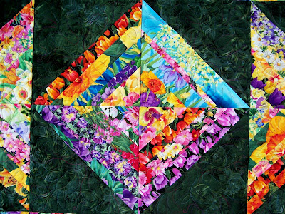 Finely Finished Quilts: Connie's Flowered Roman Stripes