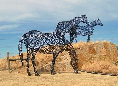 Art Whisper: Whisper of Wire Frame Art