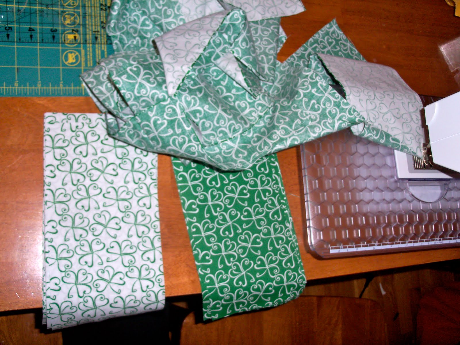 Textiles4you: Rabbid Rabbit & Cloth Napkins