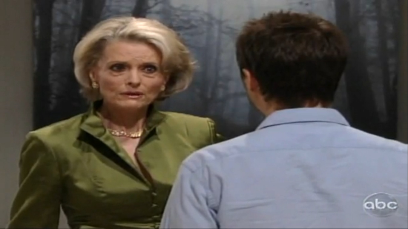 The Nurses Station: Lockdown!