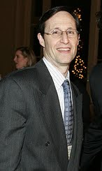 Jay Petschek & Hedge Fund Corsair Capital Bullish on Expedia (EXPE) & W ...