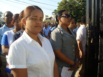 vickiana valenzuela: Personal y estudiantes de IPOPSA