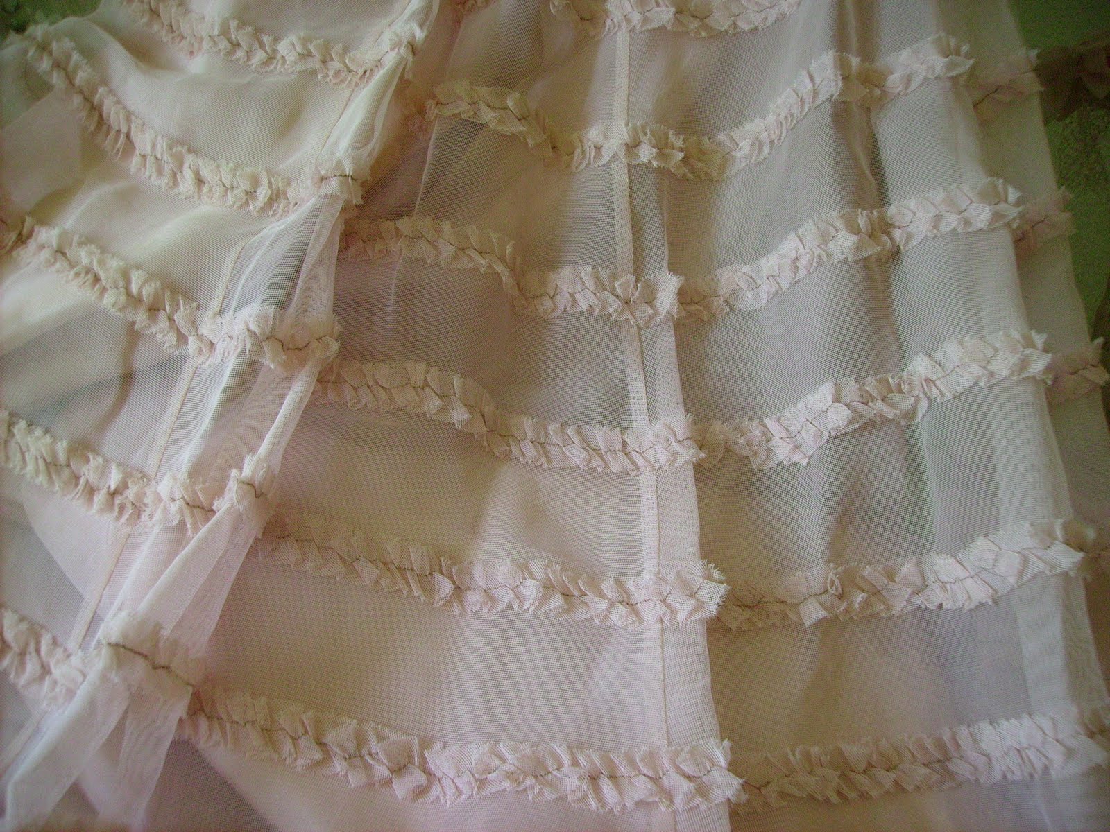 Daphne Nicole - Lynda Cade: If You Love Pink, Feminine, & Vintage Check ...