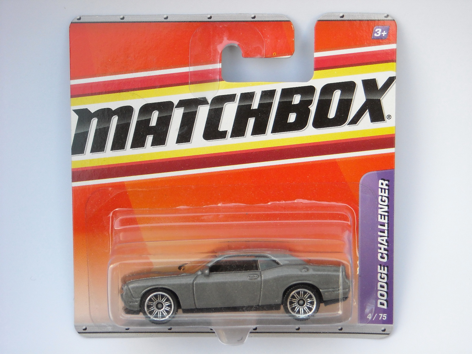 Matchbox Memories: Matchbox MB-12 Dodge Challenger SRT8, Matchbox MB-04 ...