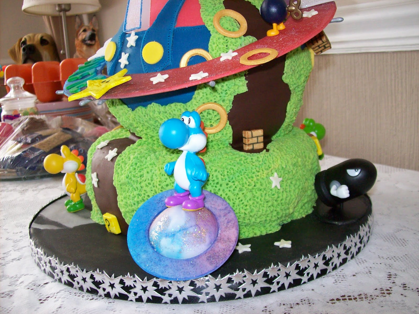 Sue's Cakes: Mario Galaxy Birthday Cake - 3D