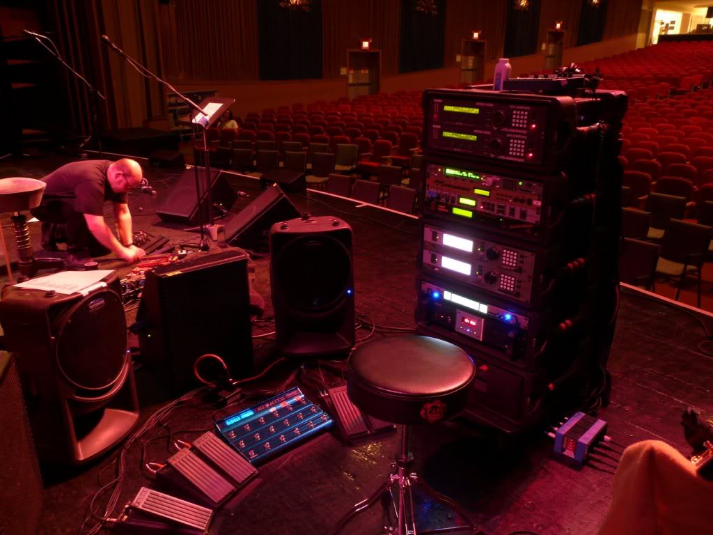 Pedalboard e Set-Up: Set-Up de Robert Fripp