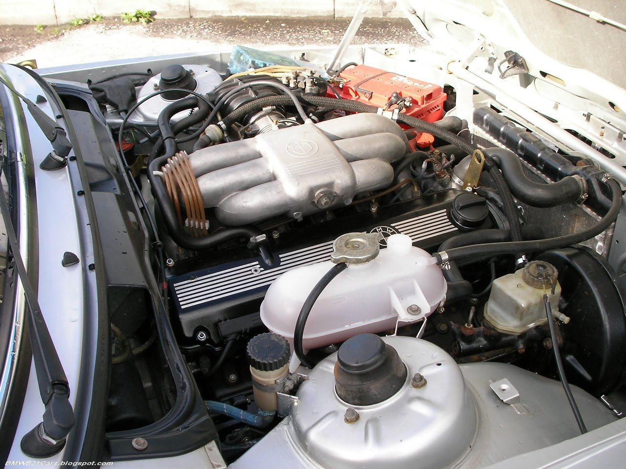BMW E21 CARS: BMW E21 323i