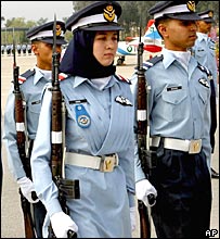 Libya News: pakistan defence lady officers