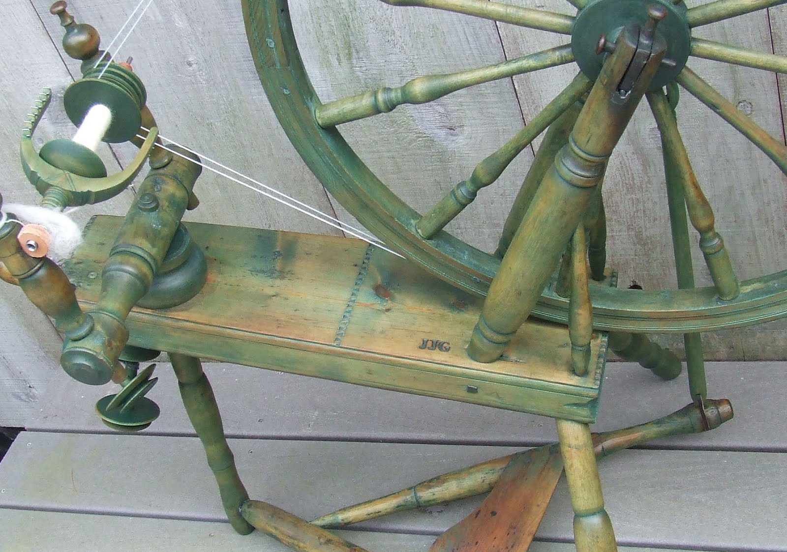 antique_spinning_wheels: GREEN MACHINES!