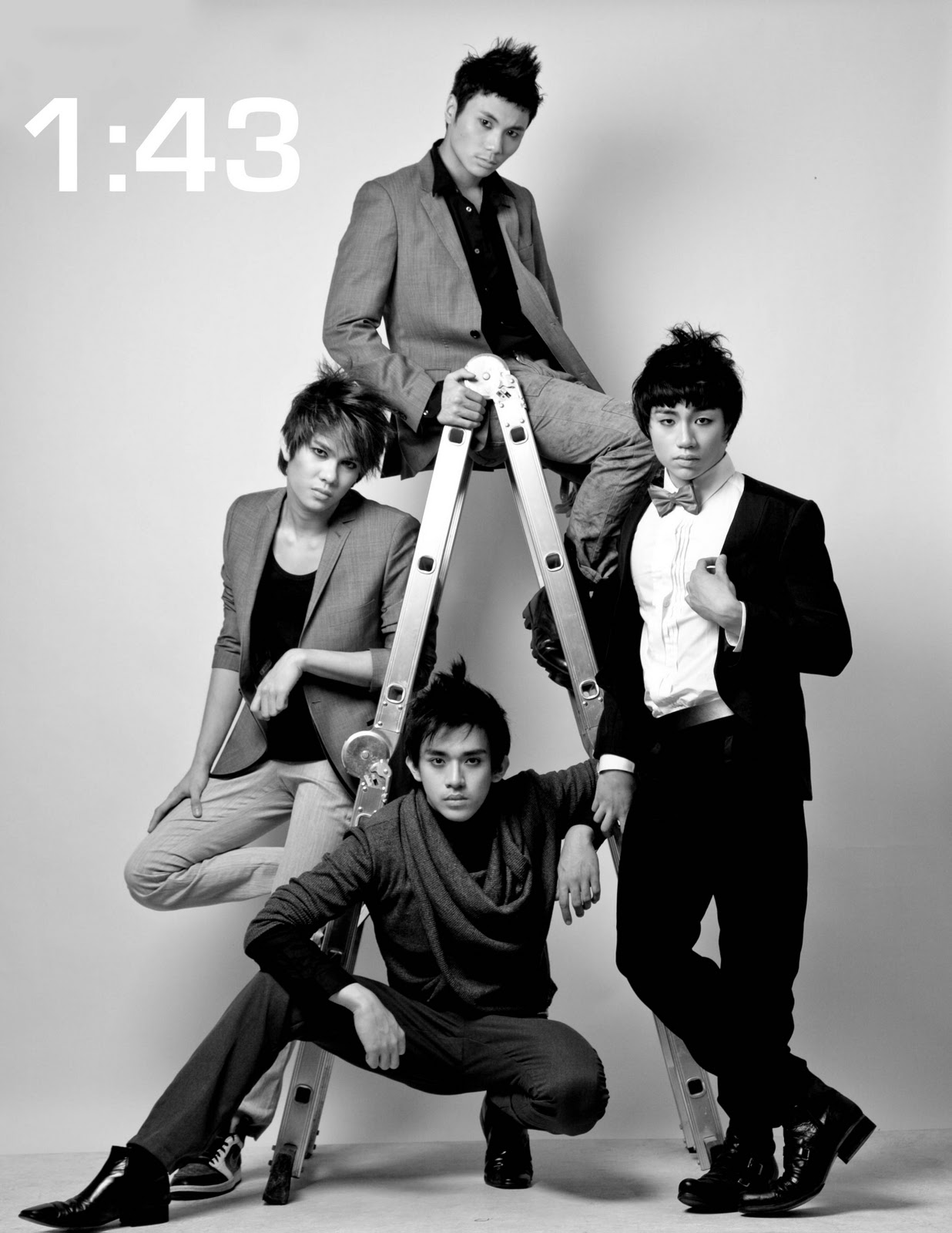 Mr Blind Item: NEW BOY BAND 1:43 IS A FUSION OF KOREAN LOOKS AND OPM