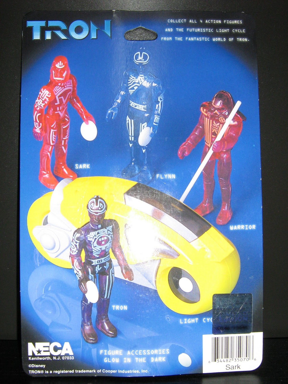 Tron: De-Rezzed: NECA Sark Figure