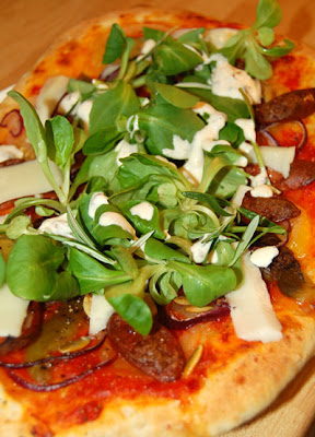 Kärlek, mat och folköl: Världens godaste pizza!