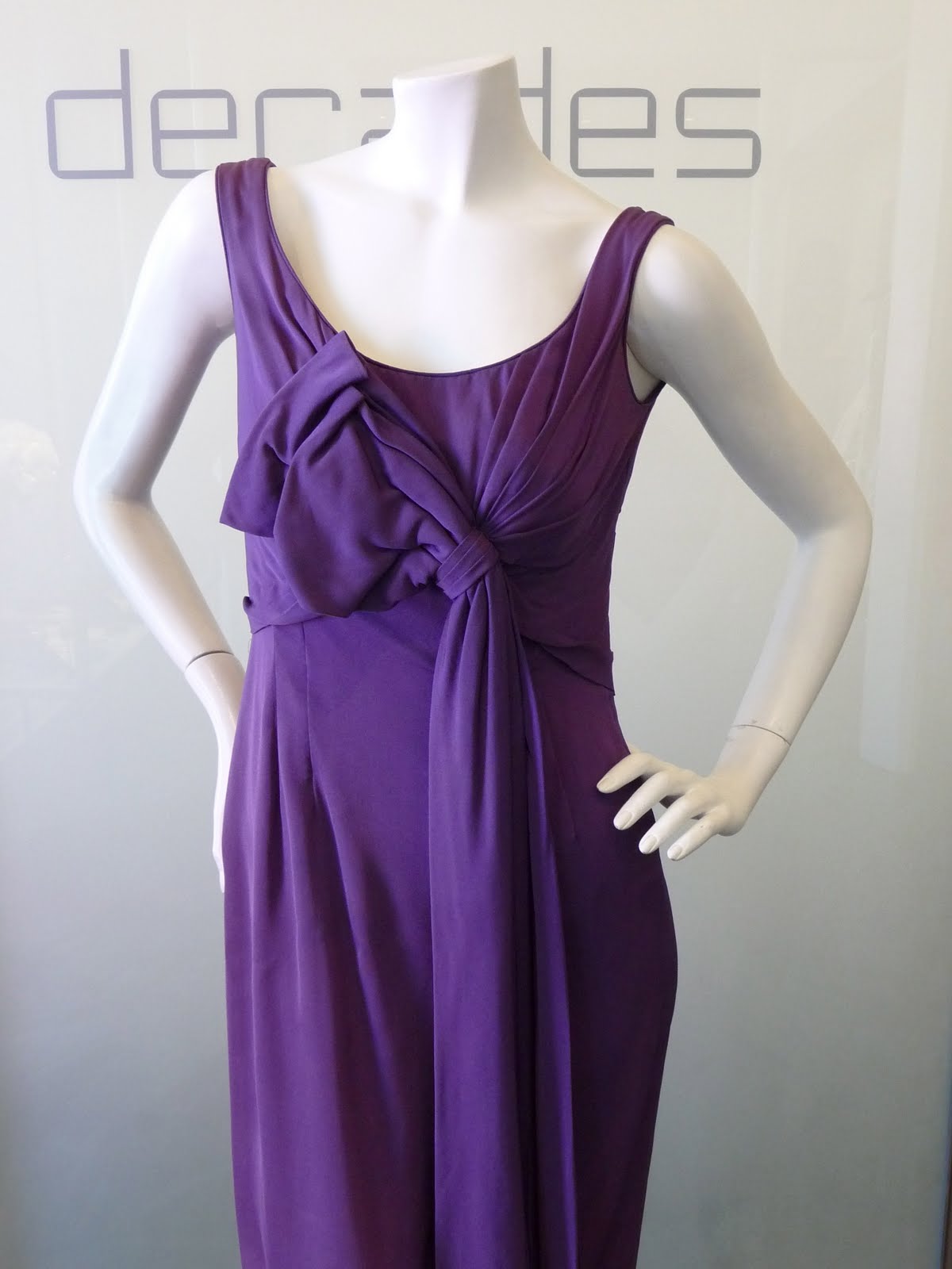 DECADES INC.: Violet, you're turning Violet, Violet!