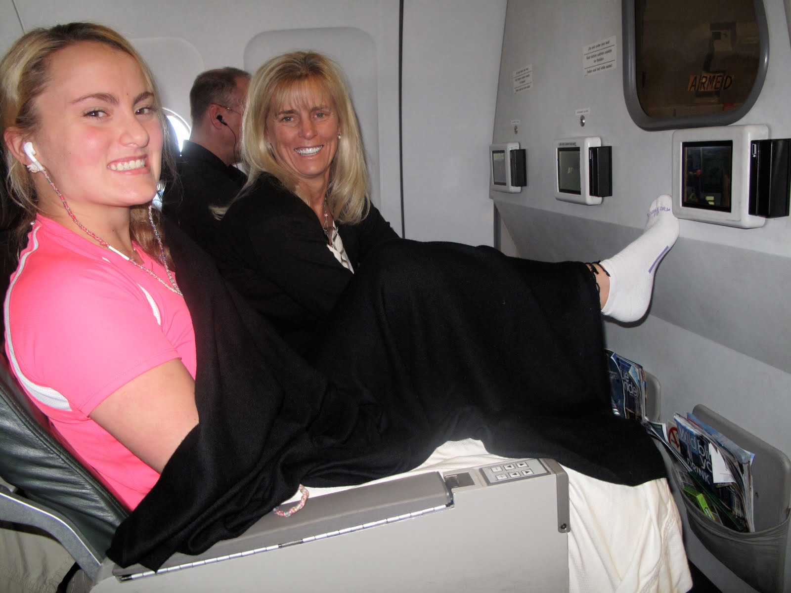 My Little Sister's FAI Hip Surgery with Dr. Marc Philippon: Airport ...