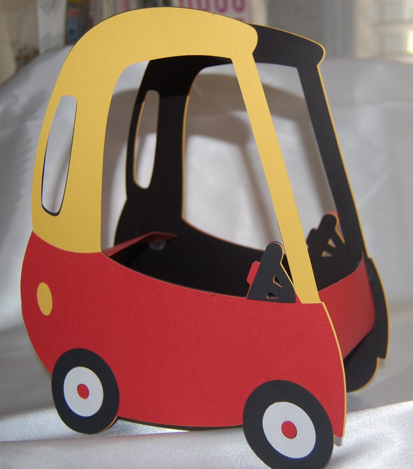 A Paper Journey: 3D COZY COUPE