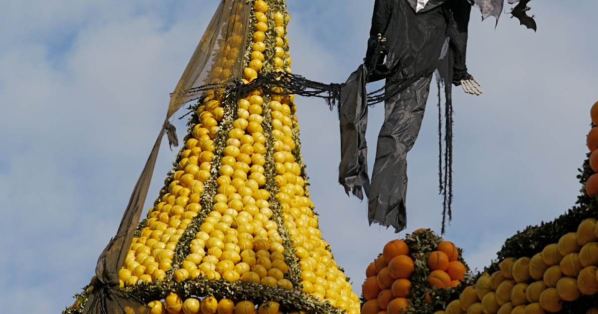 Menton Daily Photo: Fête du Citron: Cinema - Horror (2)