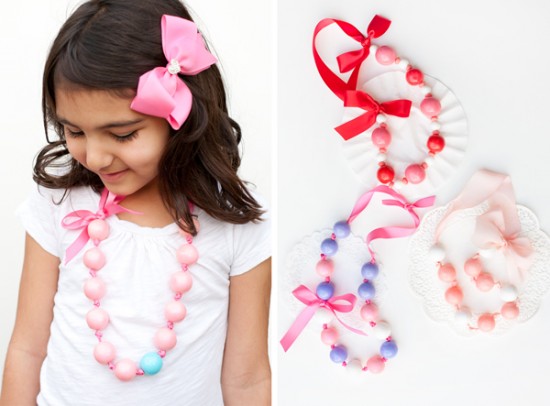 the candy factory: Collares hechos de chicles