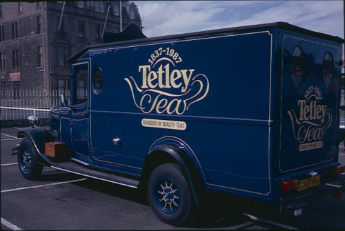 The World of Trucks and Tracks: Tetley's Replica Tea Van rear view