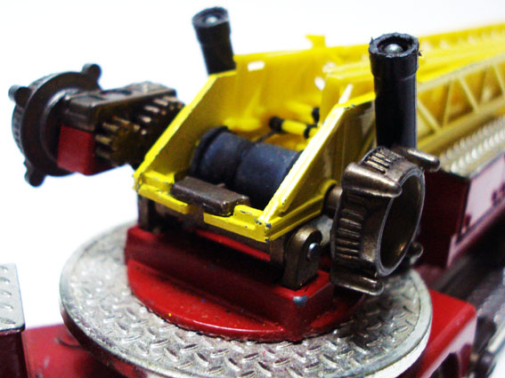 Corgi Toys #: 1143 American LaFrance Aerial Ladder Truck