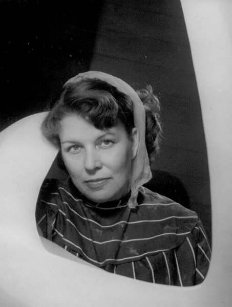 Riego para ti un jardín de Miradas: Marta Colvin