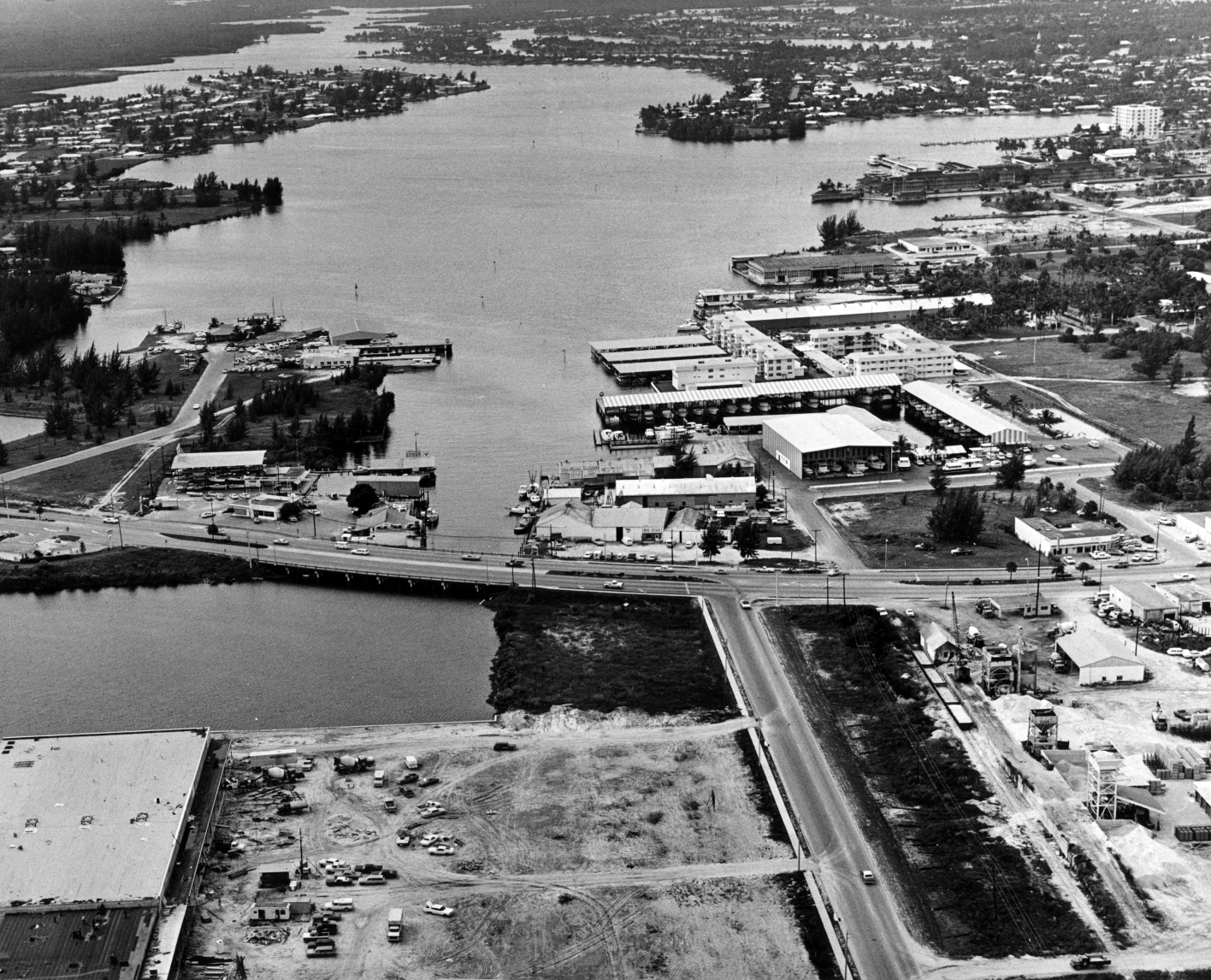 The Real Naples: Naples Bay & The Fish House