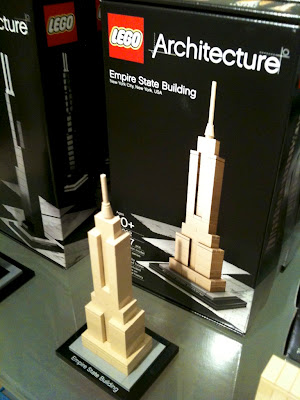 i - first person singular: LEGO© Architecture