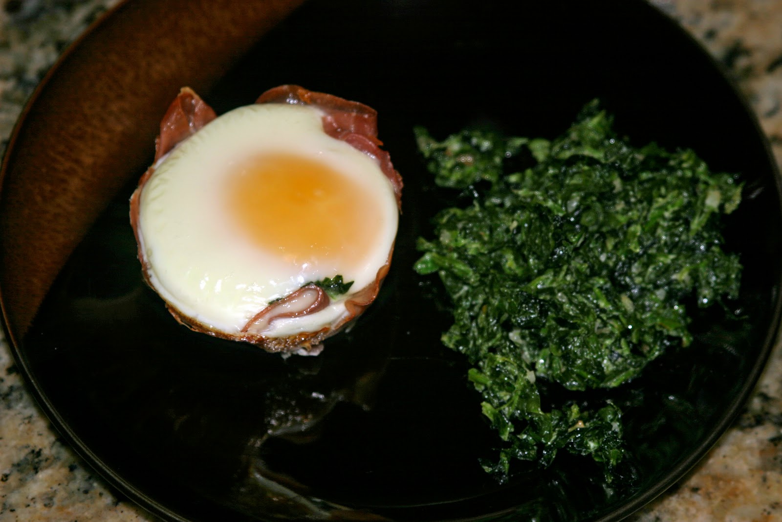 Rock 'n' Roll Gourmet: Breakfast Prosciutto Cups