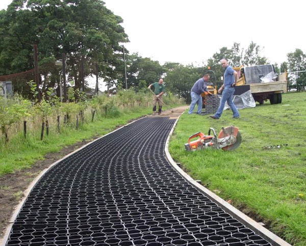 Plastic Grid Paving