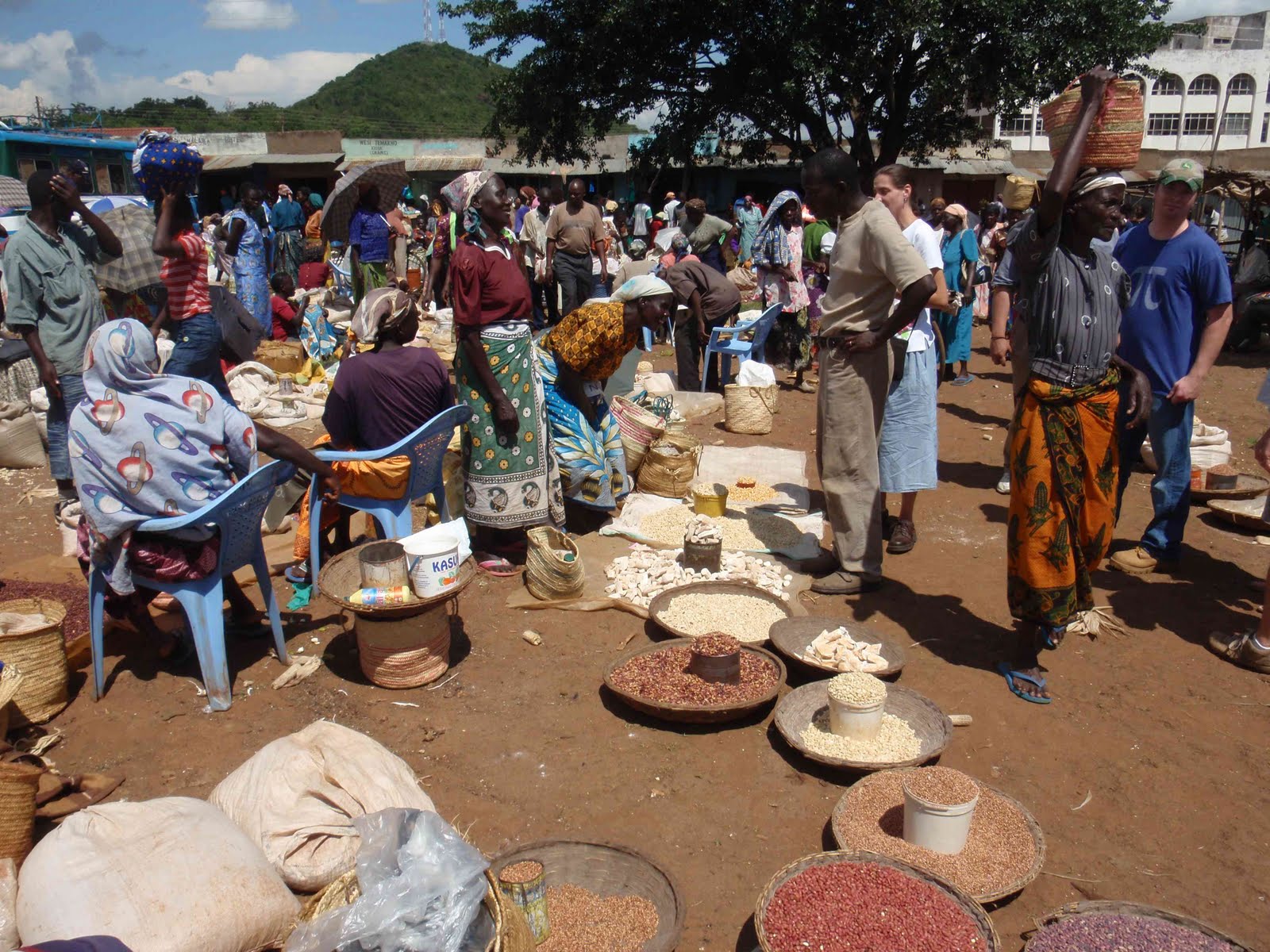 Neno For Kenya------------------: Pictures and Update for Thursday in Ken