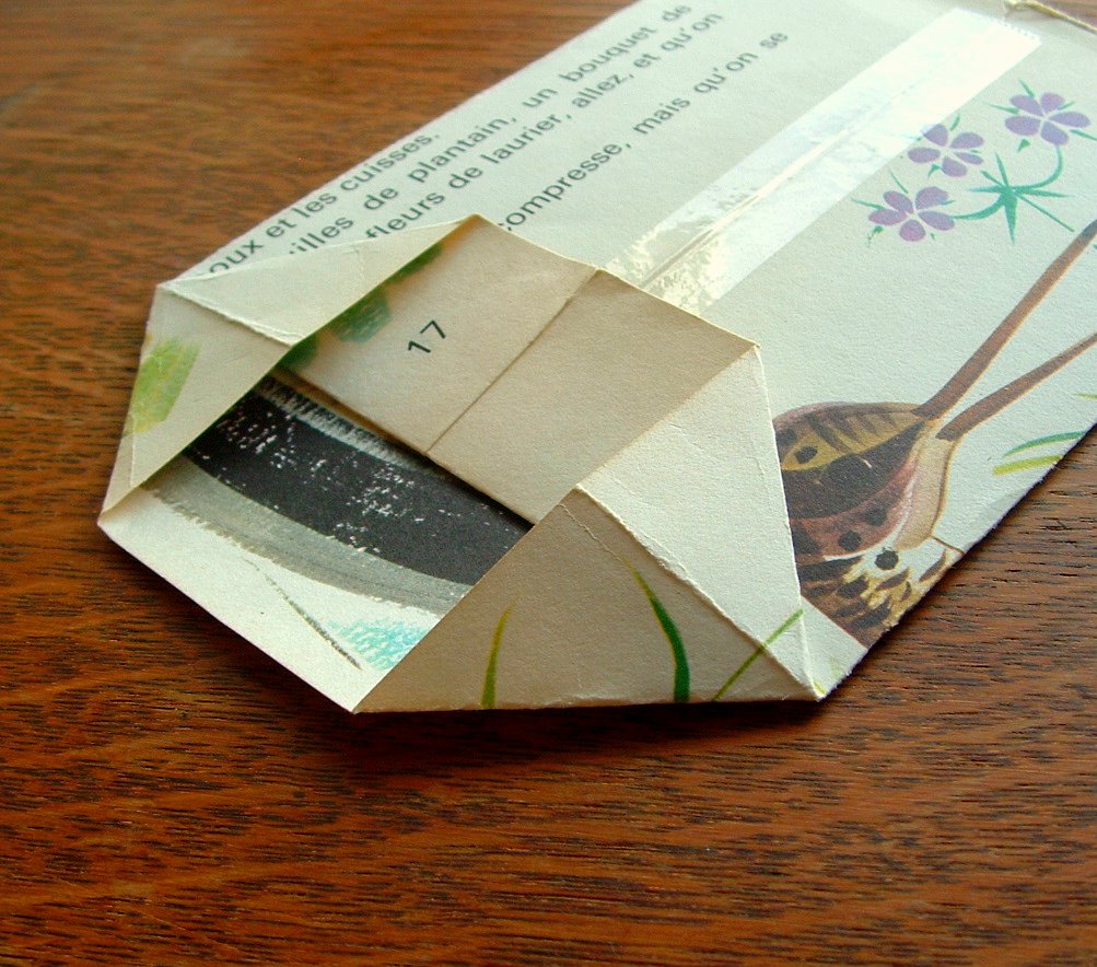 Urban Natural History: DIY Paper gift bags - upcycled, cheap and pretty ...