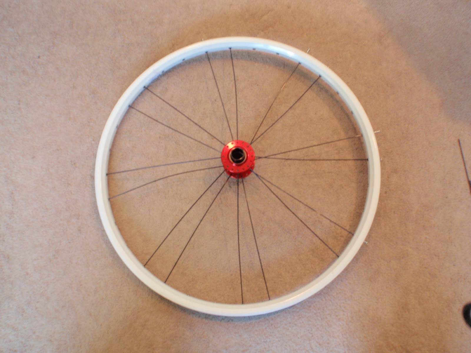 manualmike: How to Build a Bike Wheel - Part Two, or 3-cross Wheel ...