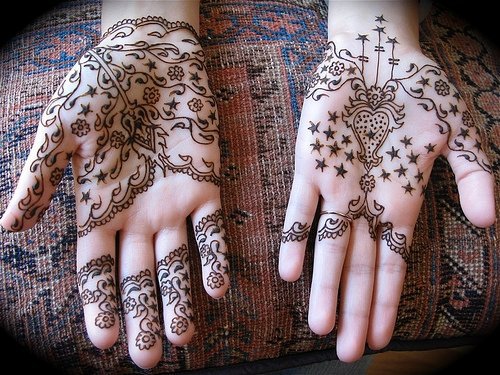 Design Henna ( Inai ) Untuk Jari dan Kaki Pengantin | eFBez